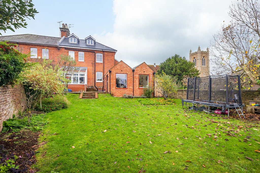 Churchill Road, Guildford GU1, 4 bed semi-detached house for sale, £ ...