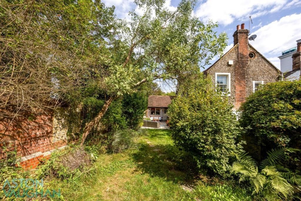 London Road, Patcham BN1, 4 bed detached house for sale, £900,000 ...