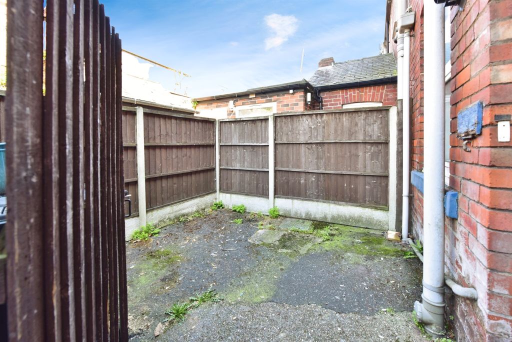 Neill Road, Sheffield S11, 3 bed terraced house for sale, £170,000 ...