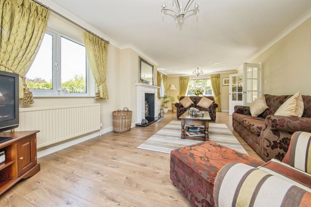 Craigs Lane, Mount Bures, Bures CO8, 4 bed detached house for sale, £ ...