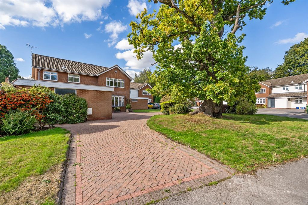 Oaken Drive, Solihull B91, 4 bed detached house for sale, £825,000 ...