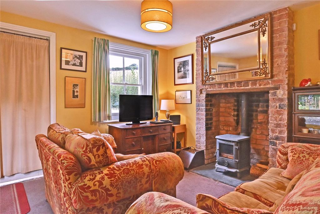 Crossing Cottage, Llanbister Road, Llandrindod Wells LD1, 3 bed ...