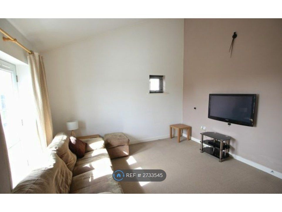 Fen Bight Circle, Ipswich IP3, 1 bed flat to rent, £900 pcm | PrimeLocation