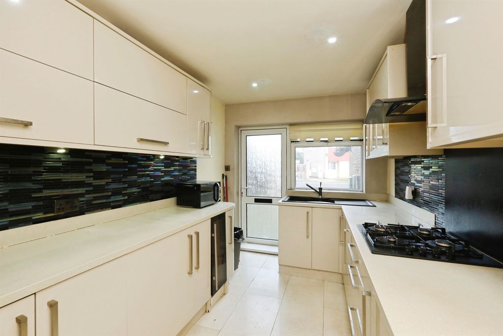 Wentworth Way, Dinnington, Sheffield S25, 2 bed semi-detached bungalow ...