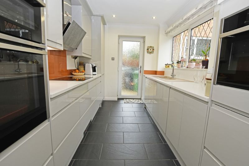 Gault Close, Maidstone ME15, 3 bed detached house for sale, £485,000 ...