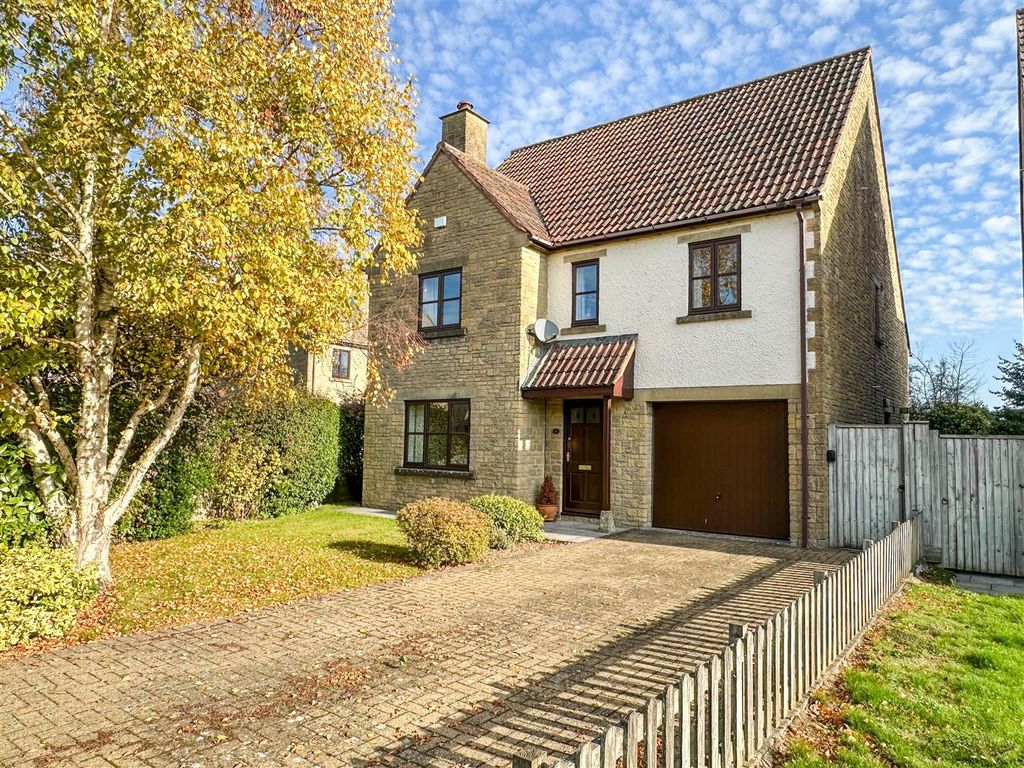 Barton Way, Corston SN16, 4 bed detached house for sale, £525,000 ...