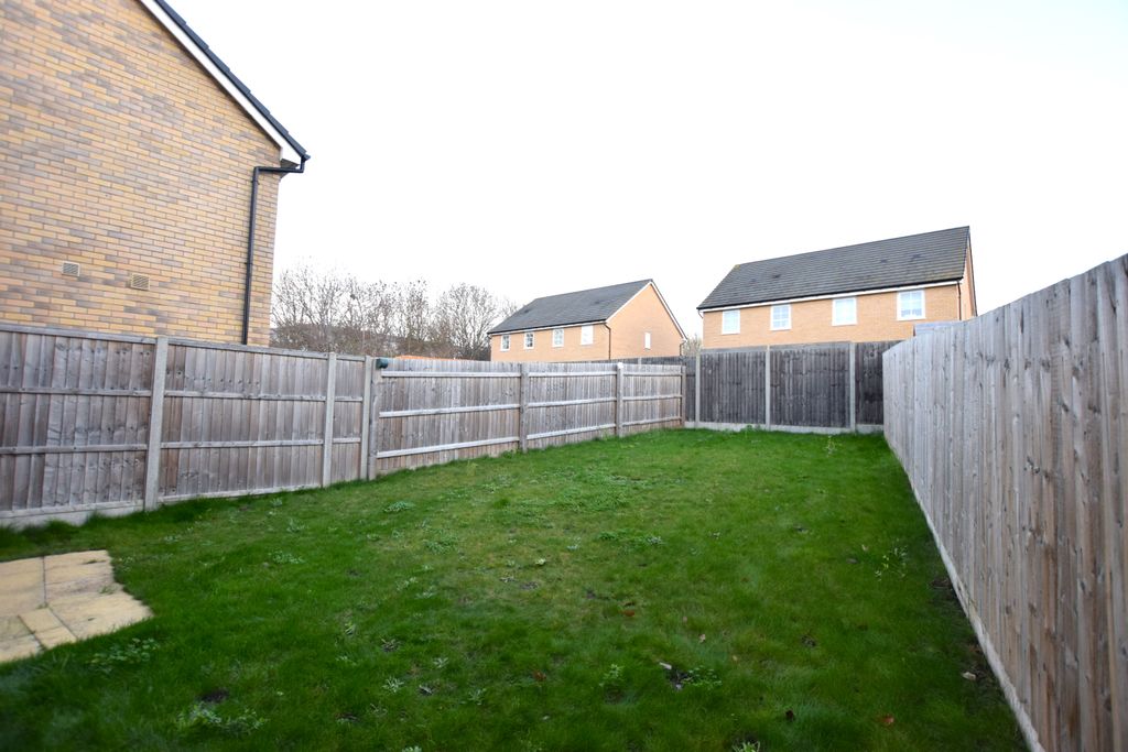 Cordwainer Road, Godmanchester PE29, 4 bed town house to rent, £1,800 ...