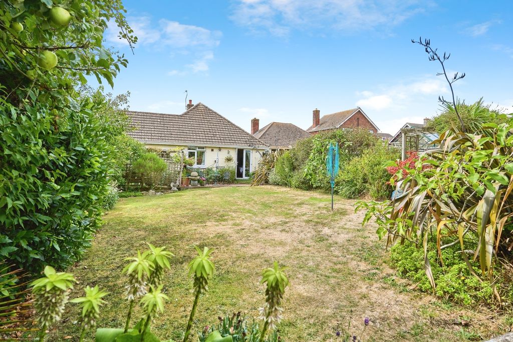 Ashey Road, Ryde, Isle Of Wight PO33, 3 bed bungalow for sale ...