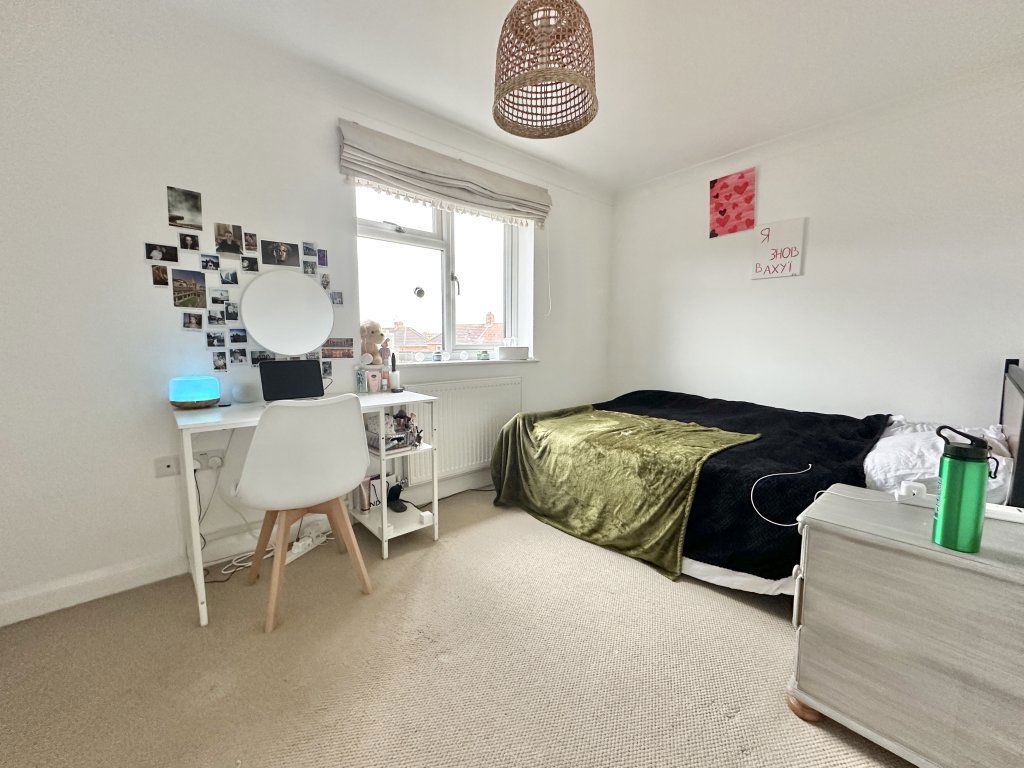 Woodwell Road, Shirehampton BS11, 2 bed flat to rent, £1,250 pcm | PrimeLocation