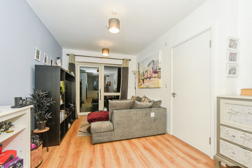 Little Walcot Lane, Swindon SN3, 2 bed end terrace house for sale, £ ...