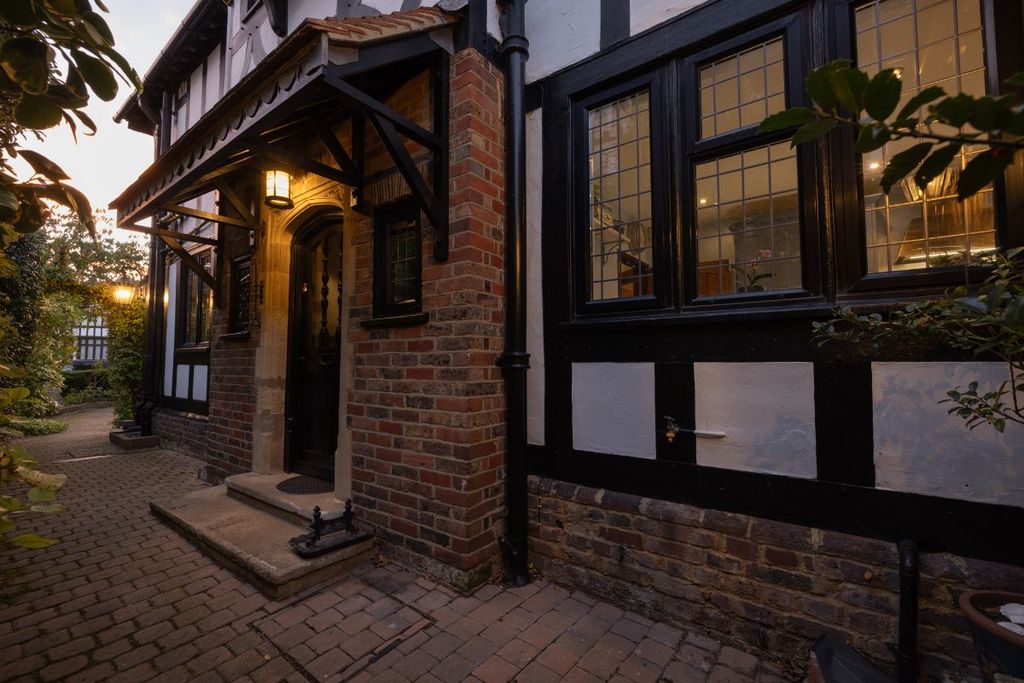 Old Town, Eastbourne BN20, 5 bed detached house for sale, £925,000 ...