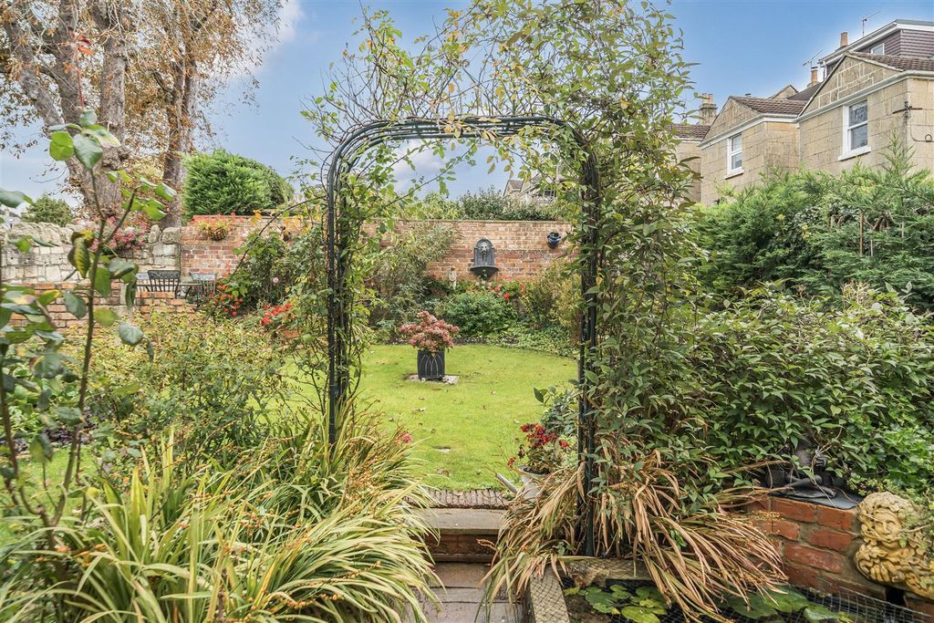 Newbridge Road, Bath BA1, 5 bed end terrace house for sale, £700,000 ...