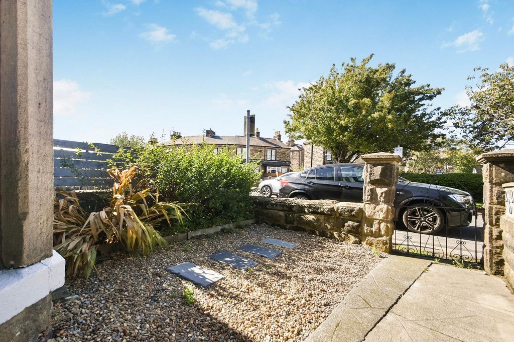 Mayfield Grove, Harrogate HG1, 2 bed terraced house for sale, £265,000 ...