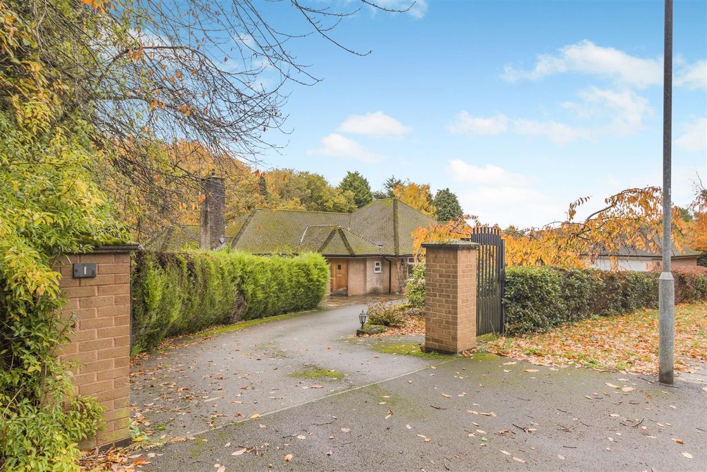North Park, Mansfield NG18, 4 bed detached bungalow for sale, £900,000 ...
