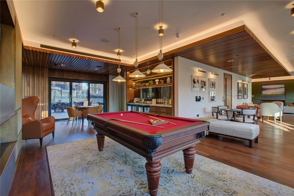 Falconbrook Apartments, Central Avenue SW6, 3 bed flat for sale, £ ...