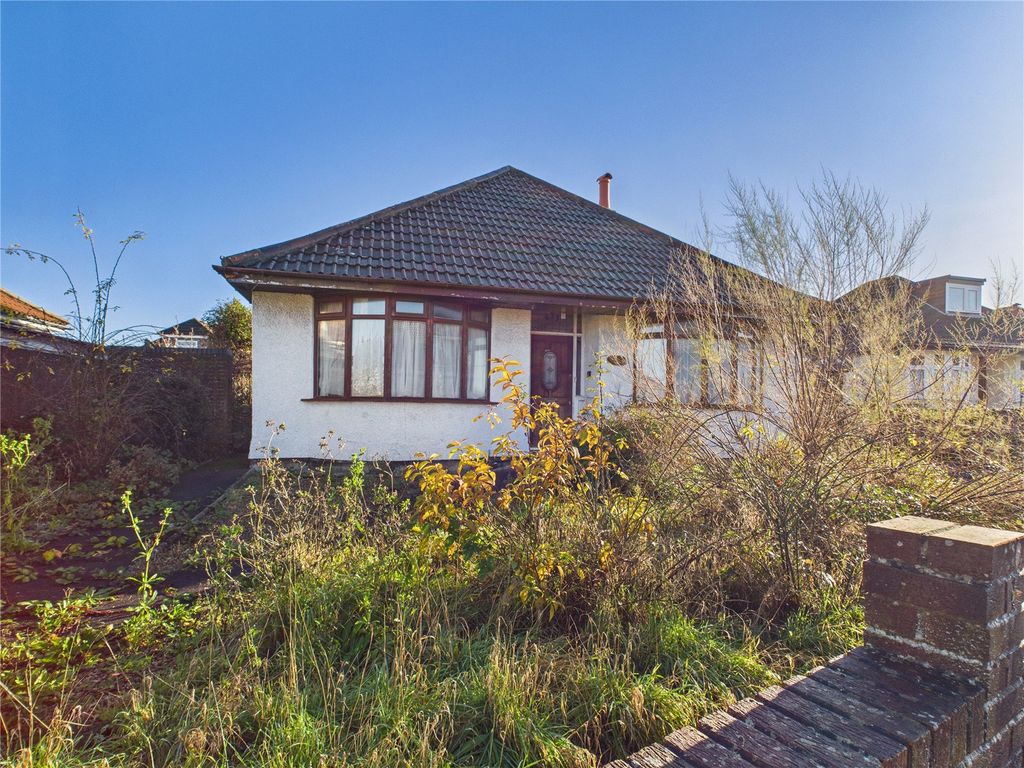 Highridge Green, Bristol BS13, 2 bed bungalow for sale, £400,000 ...