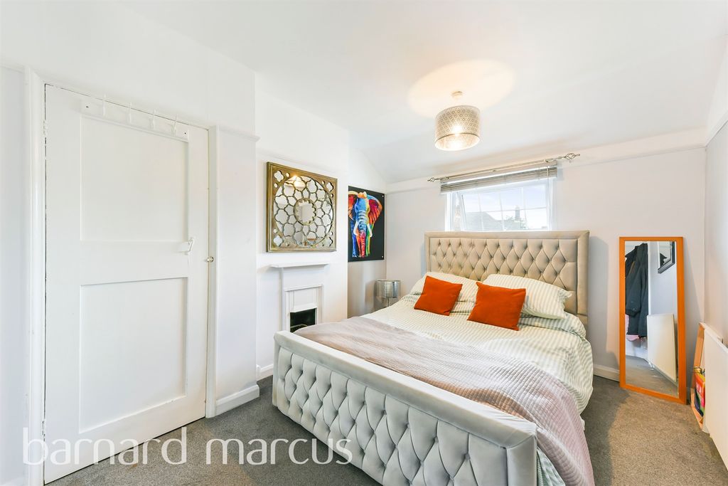 Whatley Avenue, London SW20, 4 bed end terrace house for sale, £725,000 ...