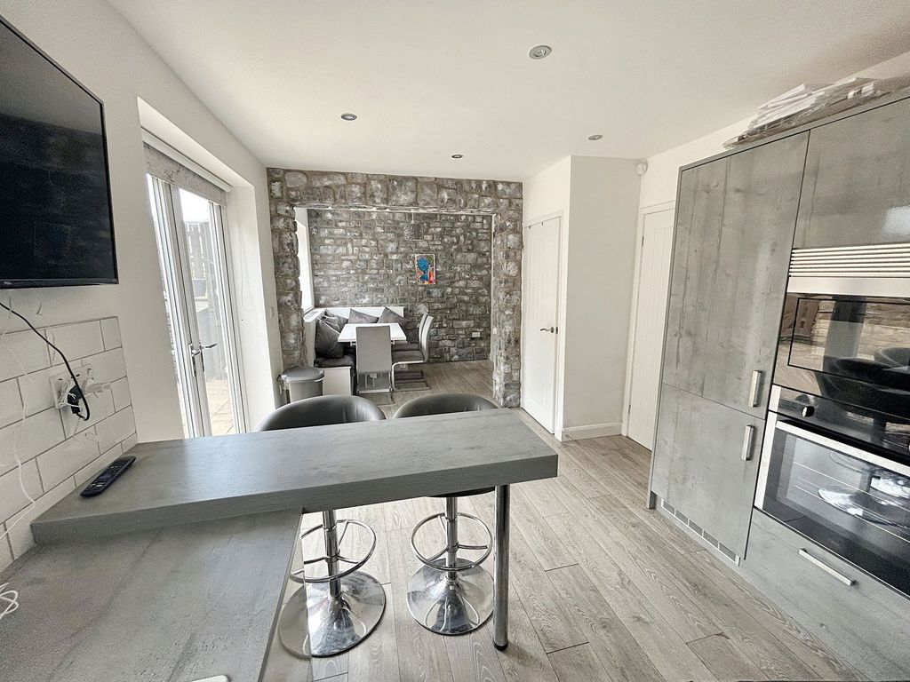 Stella Hall Drive, Blaydon-On-Tyne NE21, 4 bed semi-detached house for ...