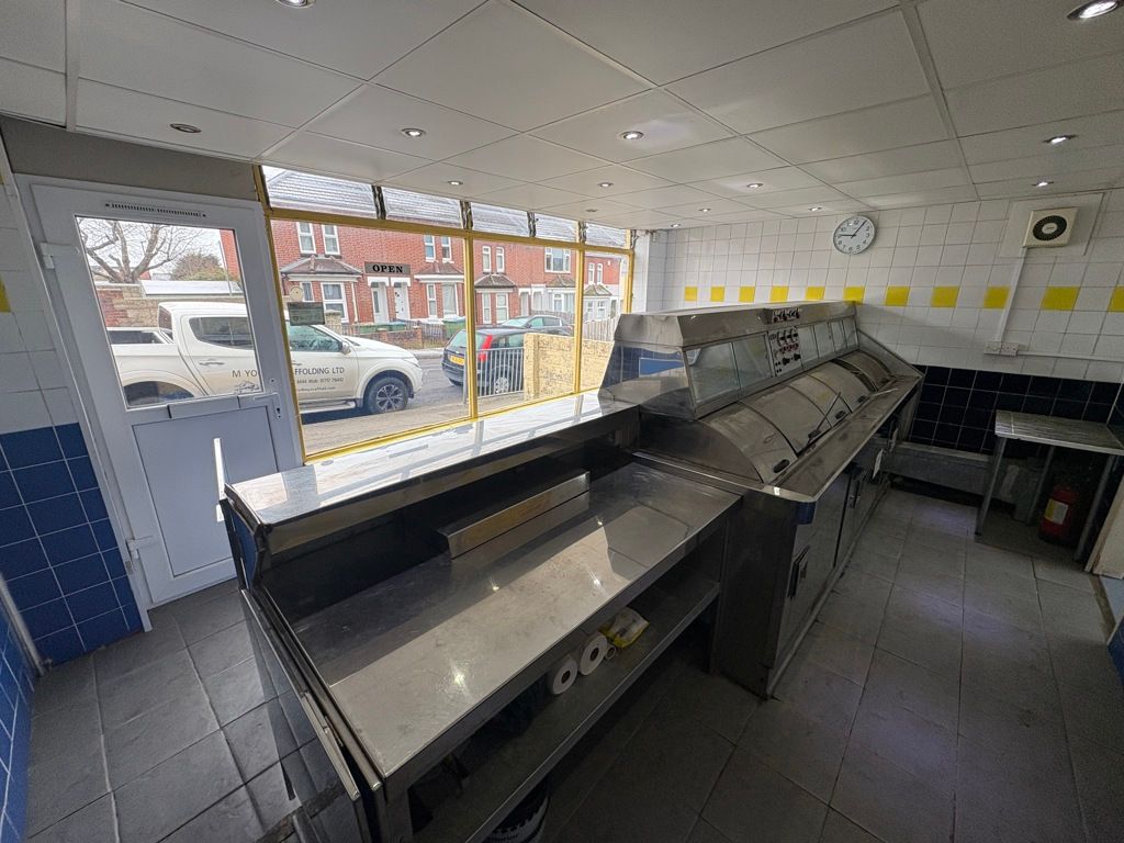 2A Peveril Road, Sholing, Southampton, Hampshire SO19, Retail premises ...