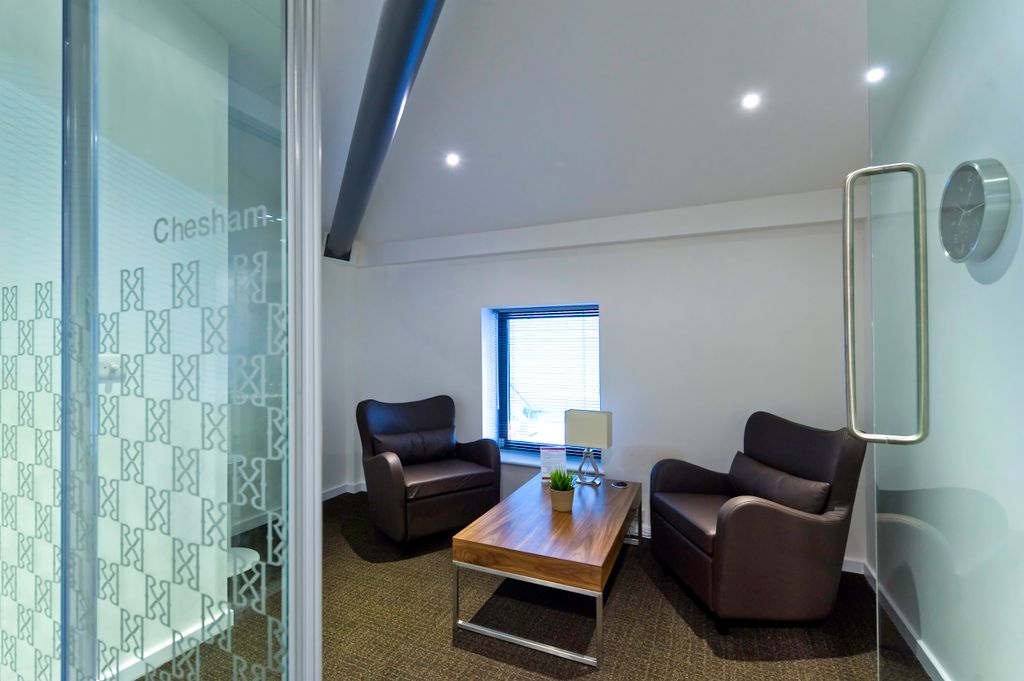 1st Floor, Beaconsfield Msa M40, Junction 2, Beaconsfield A355 Windsor ...