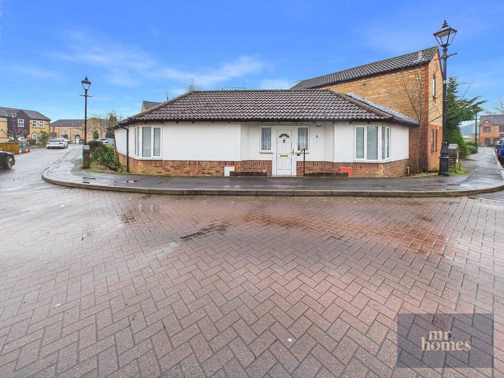 Walton Place, Grangetown, Cardiff CF11, 1 bed bungalow for sale, £ ...