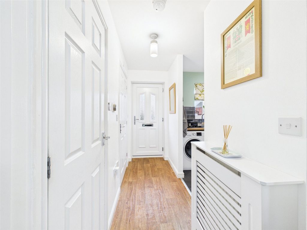 Snetterton Heath Kingsway, Quedgeley, Gloucester, Gloucestershire GL2 ...