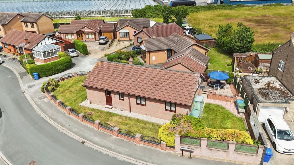 Churchill Rise, Burstwick, Hull HU12, 3 bed detached bungalow for sale ...