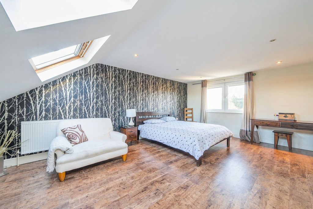 Forster Road, Beckenham, Kent BR3, 5 bed semi-detached house for sale ...