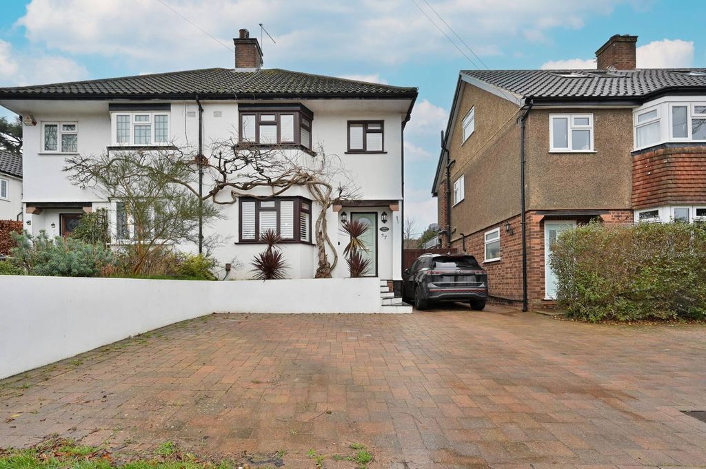 Melbourne Road, Bushey WD23, 3 bed semi-detached house for sale, £ ...