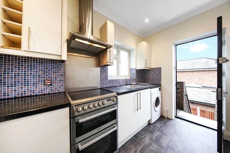 Barrowell Green, London N21, 2 bed maisonette for sale, £340,000 ...