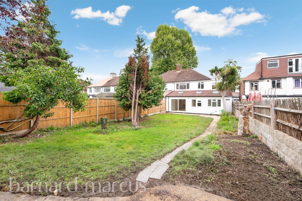 Timbercroft, Epsom KT19, 4 bed semi-detached house for sale, £900,000 ...