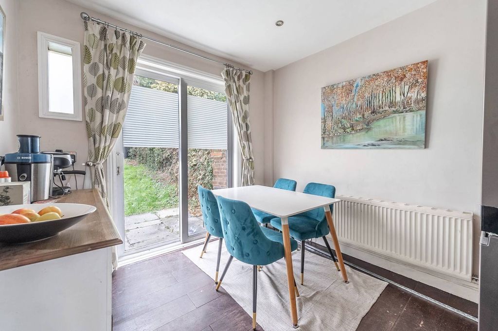 Fairmead Crescent, Edgware HA8, 3 bed semi-detached house for sale, £ ...