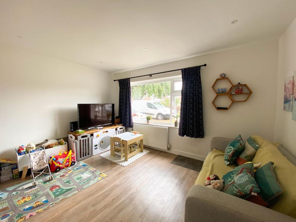 Westfield Road, Great Shelford, Cambridge CB22, 3 bed semi-detached ...