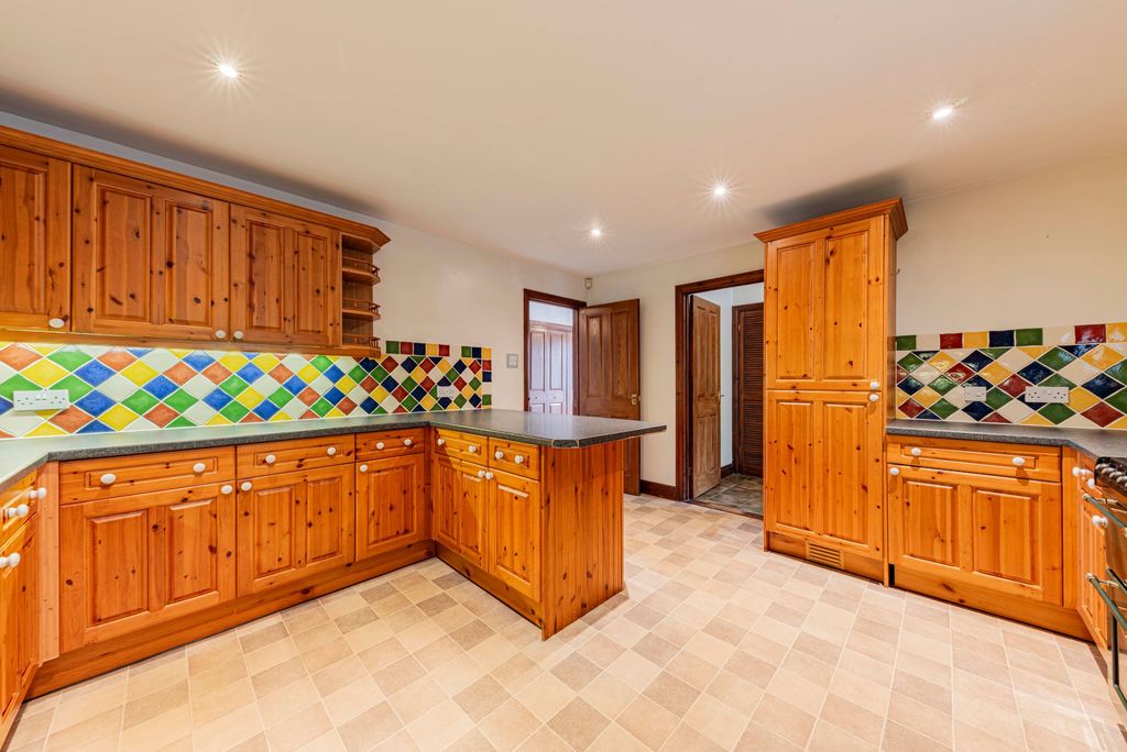 Bull Lane, Boughton-Under-Blean ME13, 5 bed semi-detached house for ...