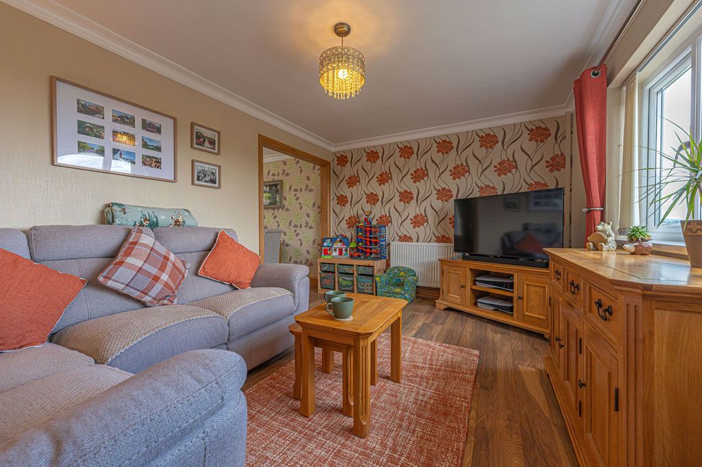 College Glade, Caerleon NP18, 3 bed semi-detached house for sale, £ ...
