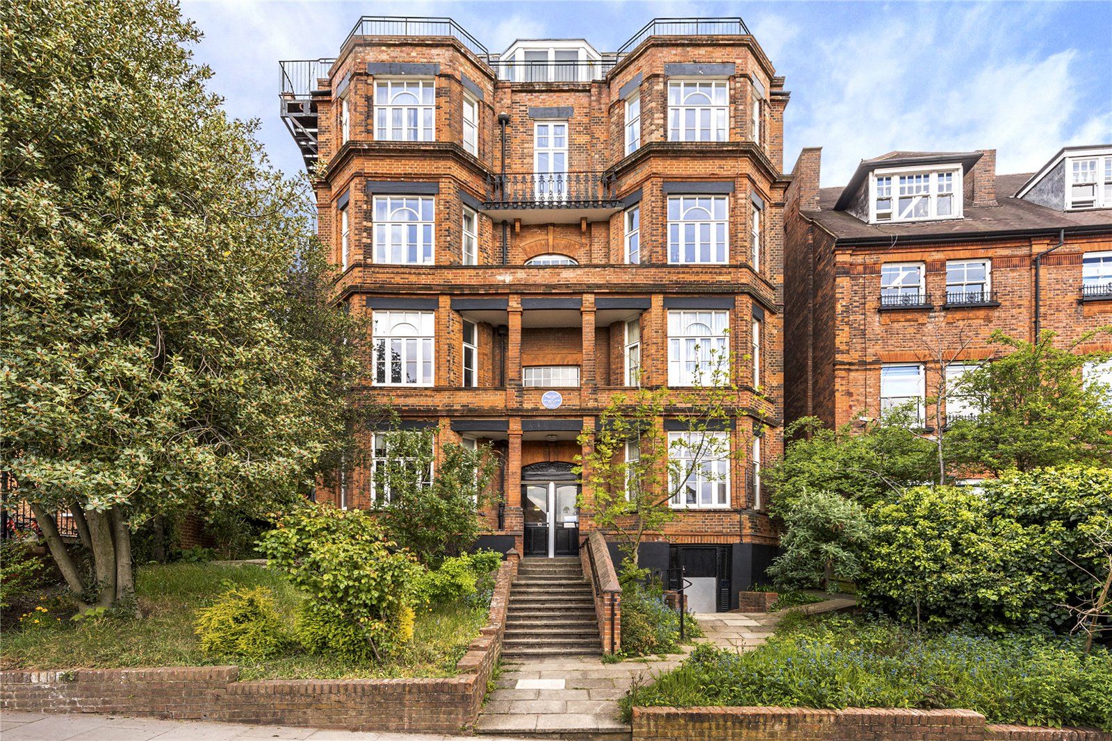 1 bed flat for sale in Fitzjohns Mansions, Netherhall Gardens ...