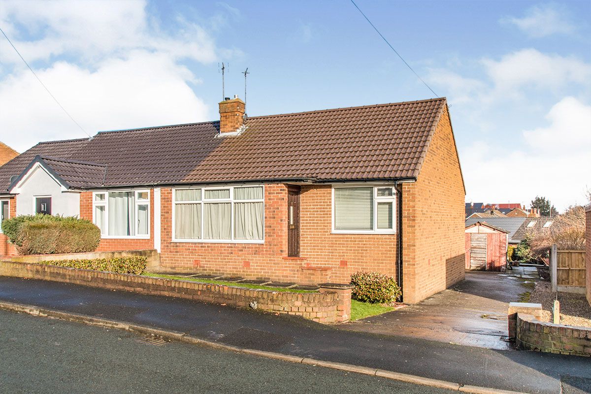 2 bed bungalow for sale in Croft House View, Morley, Leeds, West ...