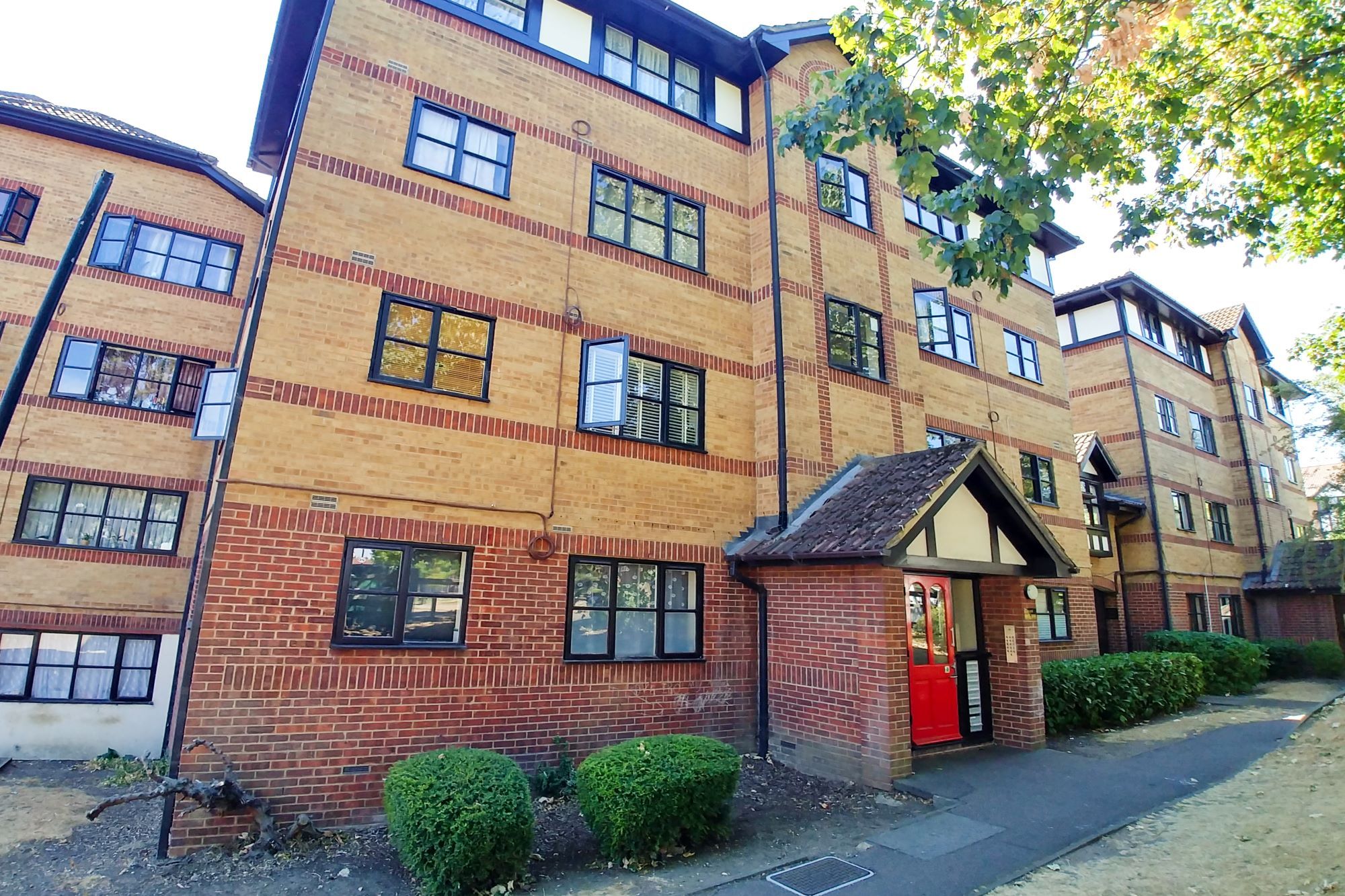 Studio for sale in Somerset Gardens, White Hart Lane, London N17 - Zoopla