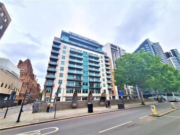 2 bed flat to rent in Albert Embankment, London SE1 - Zoopla