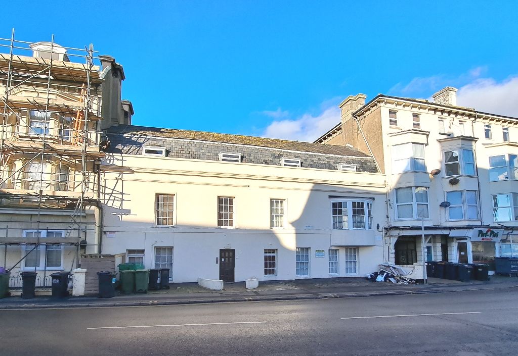 1 bed flat for sale in Seaside, Town Centre, Eastbourne BN22 - Zoopla