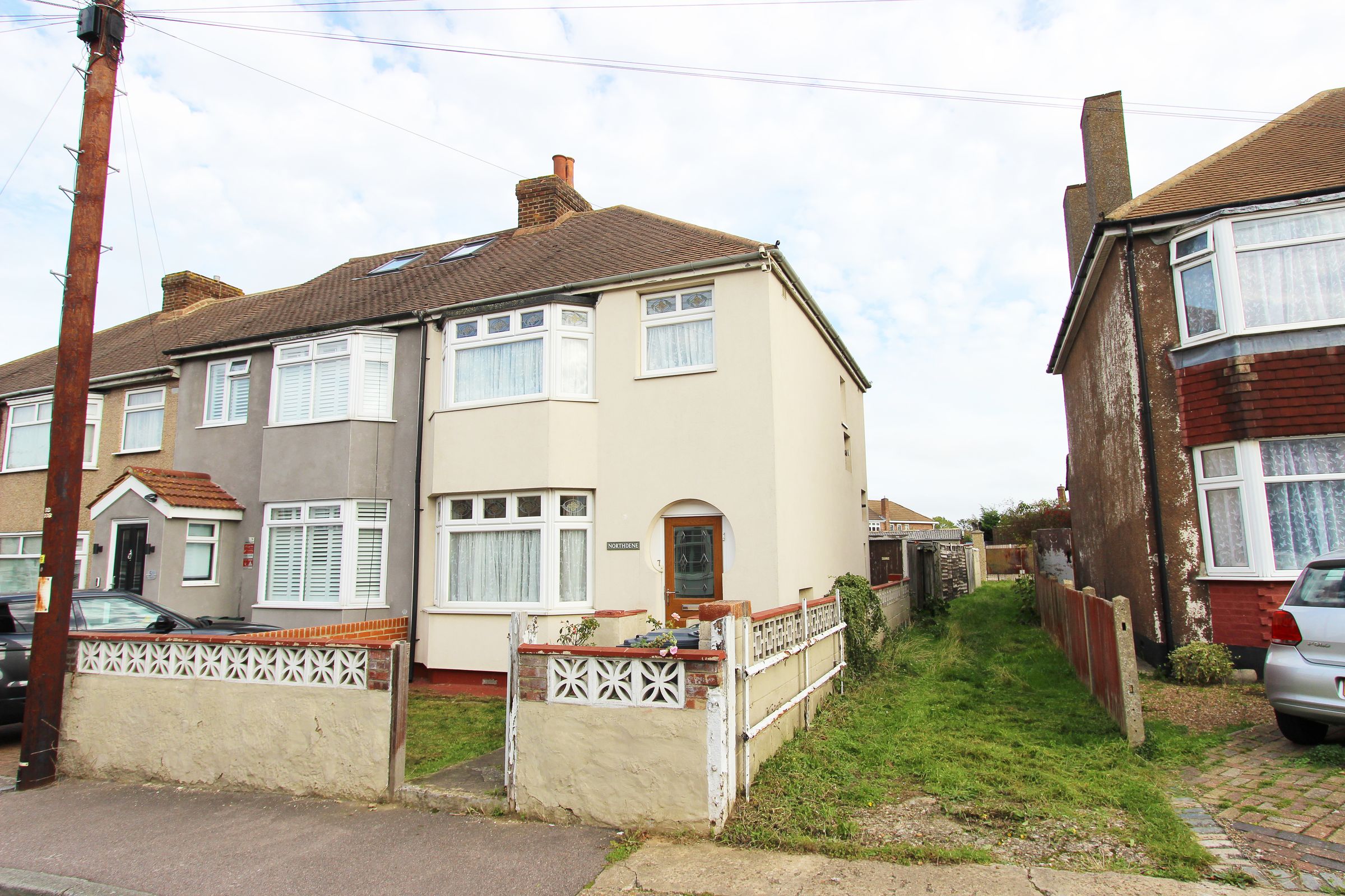 3 Bed End Terrace House For Sale In Fleet Avenue Dartford Kent Da2