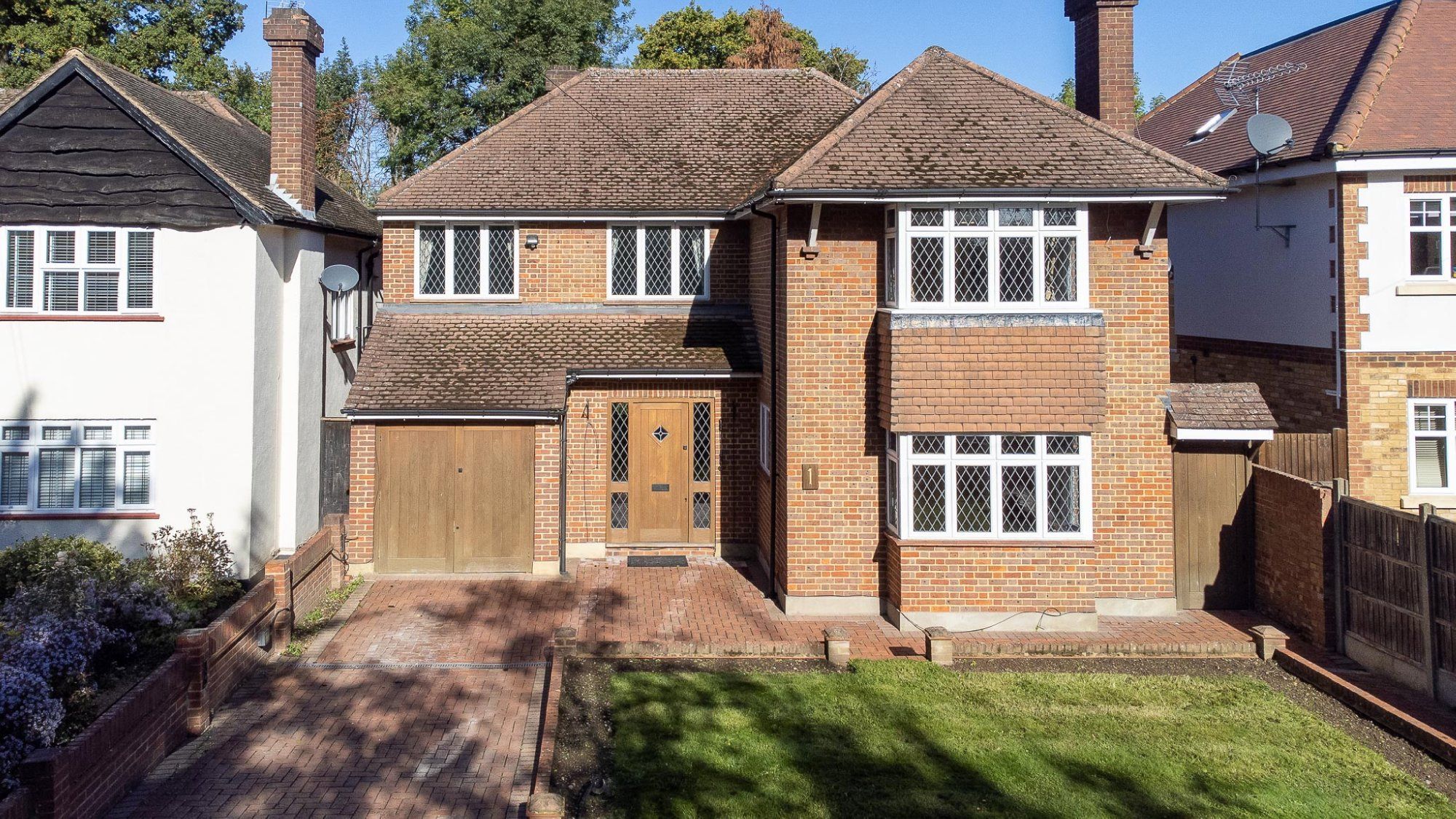5 bed detached house for sale in Northwold Drive HA5 - Zoopla