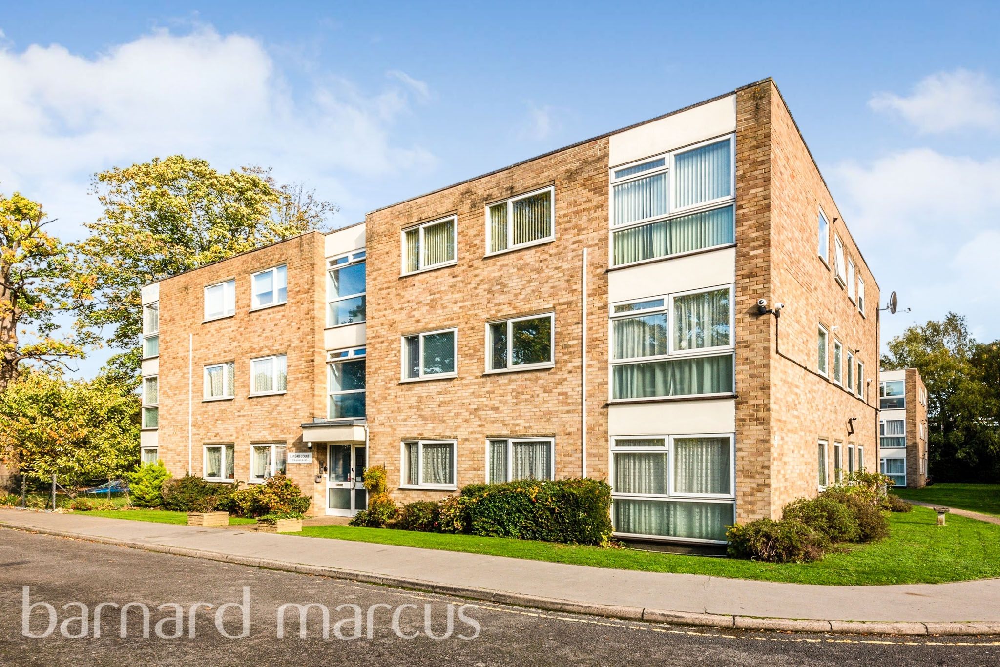 2 Bed Flat For Sale In Warham Road South Croydon CR2 Zoopla