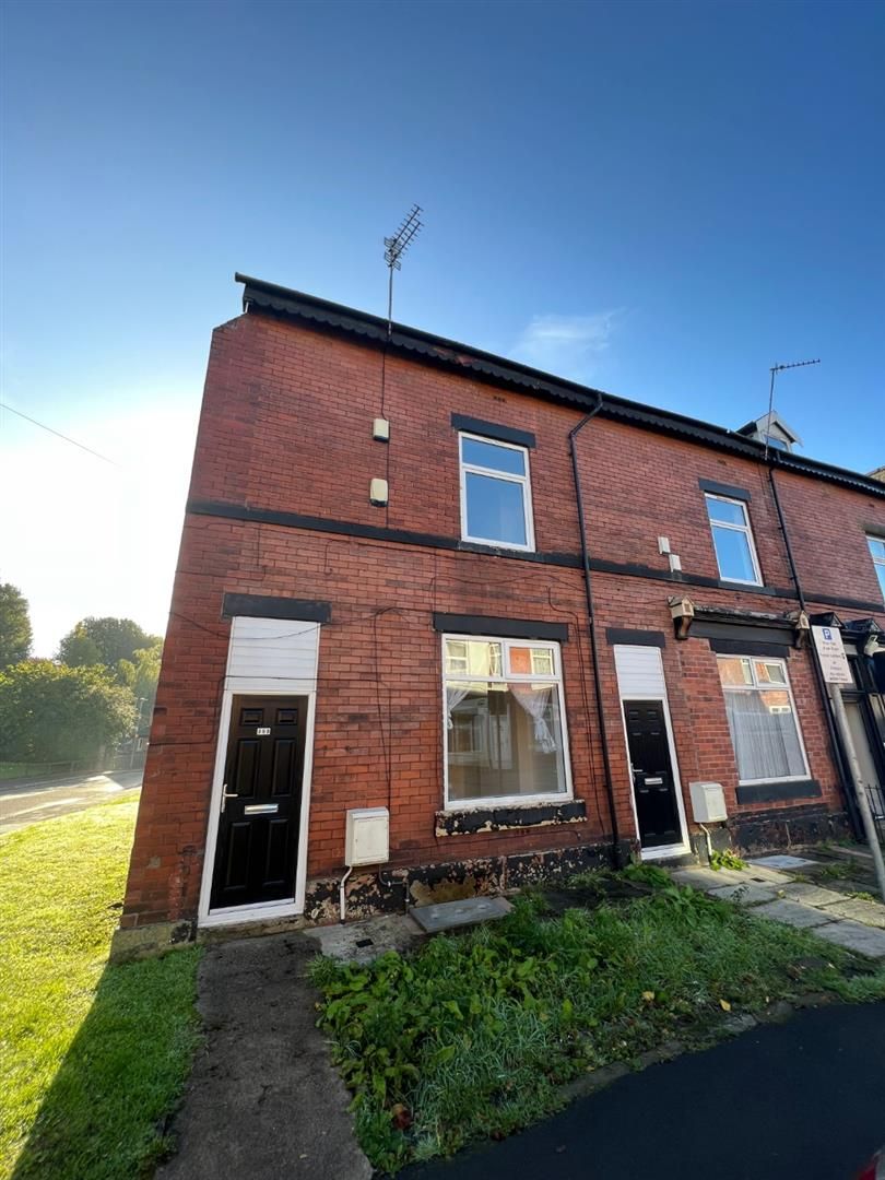 5 bed end terrace house for sale in Church Street West, Radcliffe ...