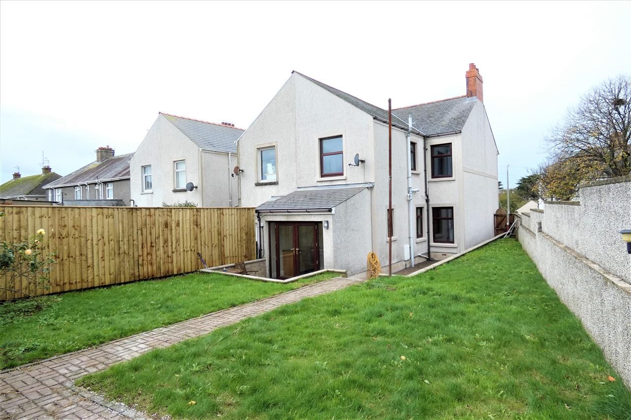 3 bed end terrace house for sale in Hayston Avenue, Hakin, Milford ...