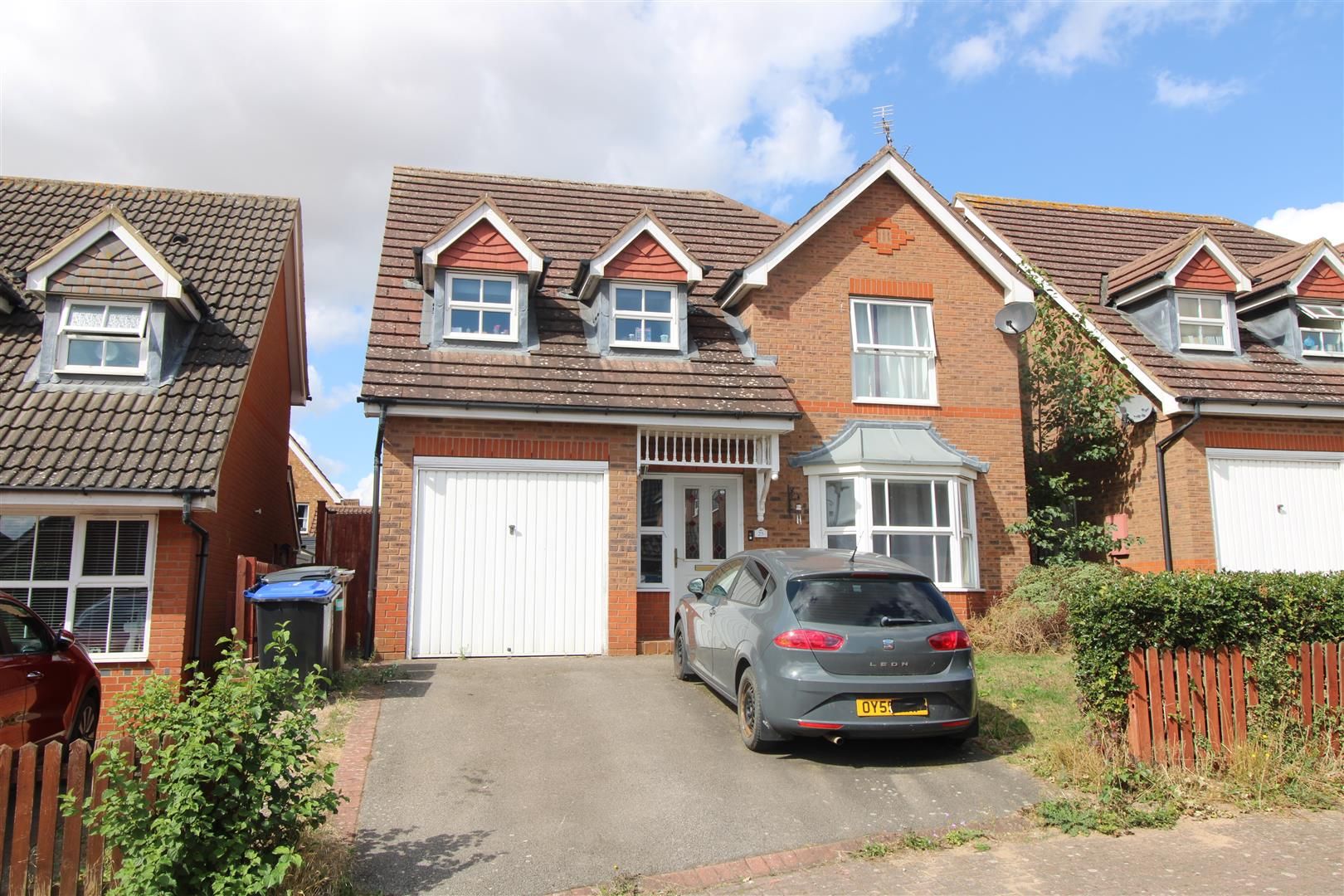4 bed property for sale in Mercury Close, Daventry NN11 - Zoopla