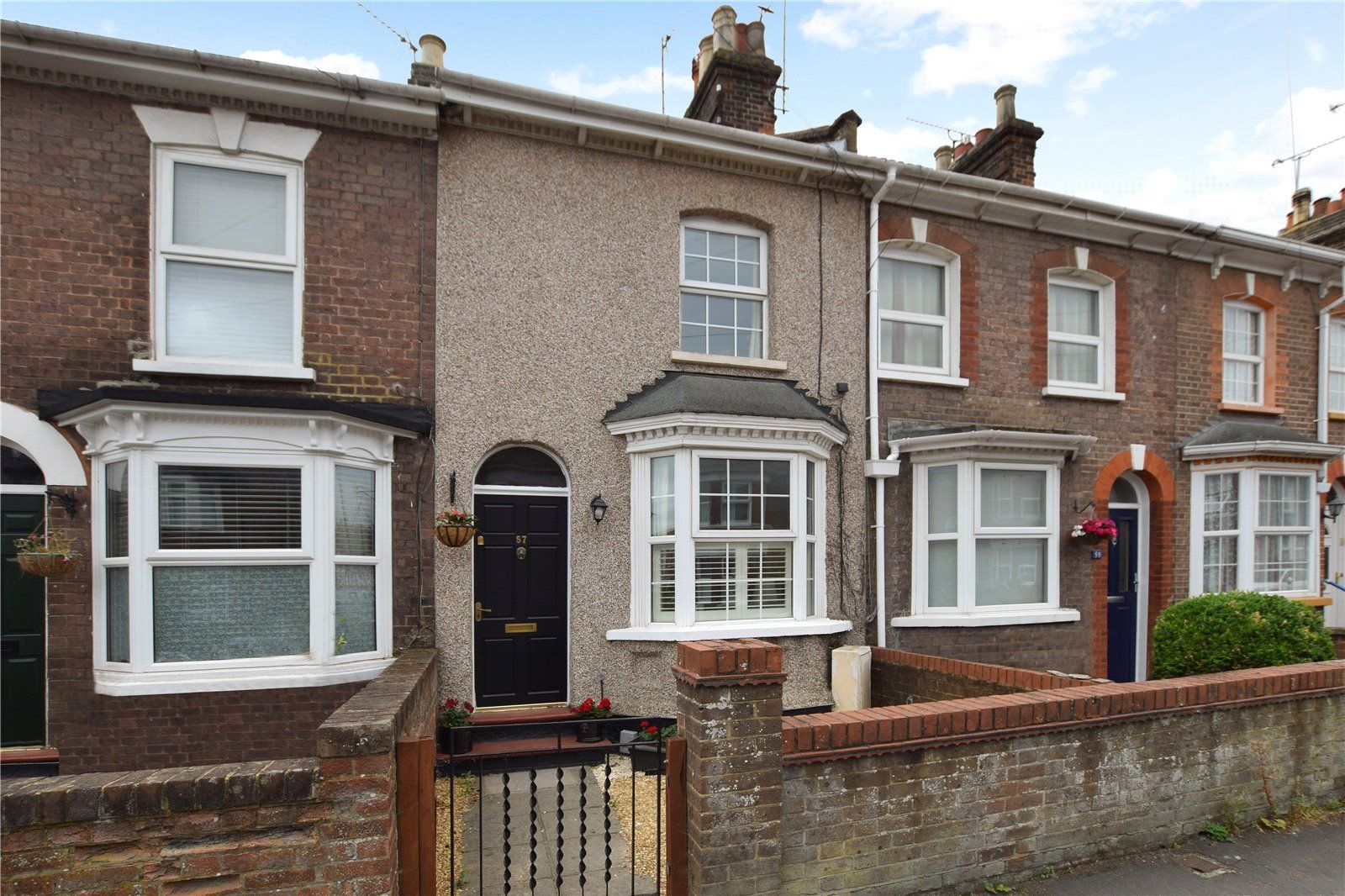 2 bed terraced house for sale in Victoria Street, Dunstable ...