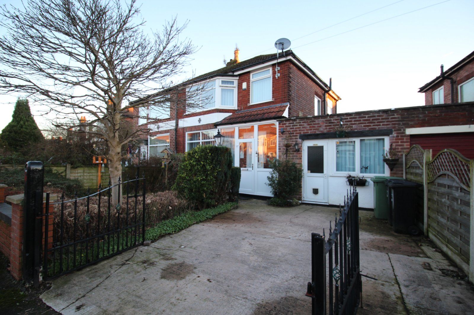 3 Bed Semi Detached House For Sale In Somers Road Reddish Stockport