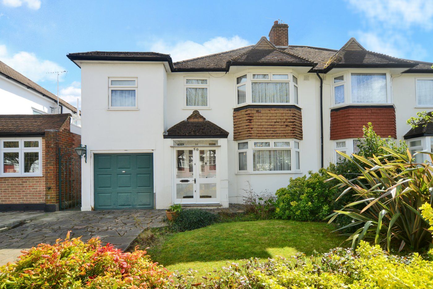 4 Bed Semi Detached House For Sale In Mortimer Crescent Worcester Park