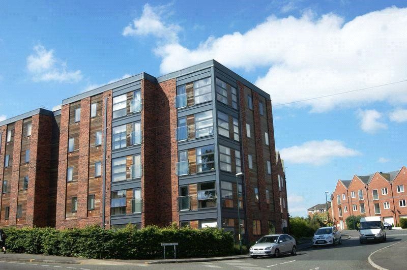 2 bed flat for sale in Binding Close, Nottingham, Nottinghamshire NG5 ...